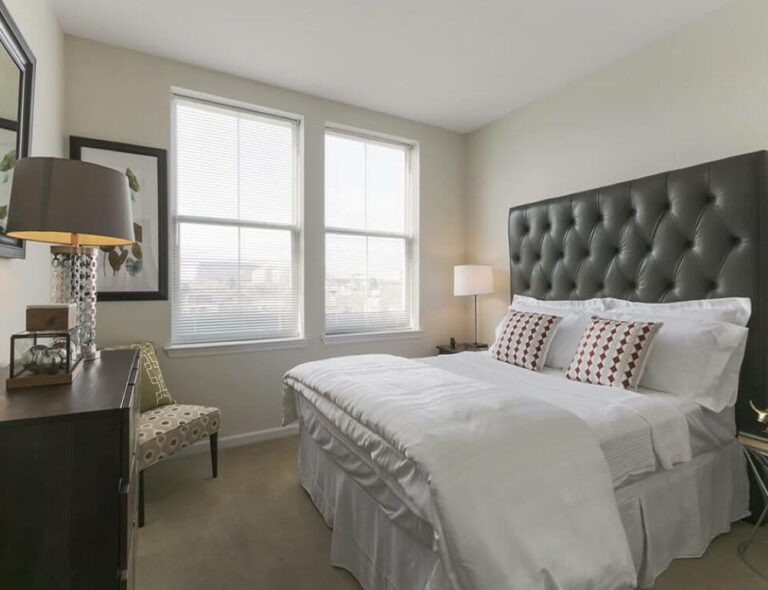 Photos of Apartments & Amenities | 101 Park Place